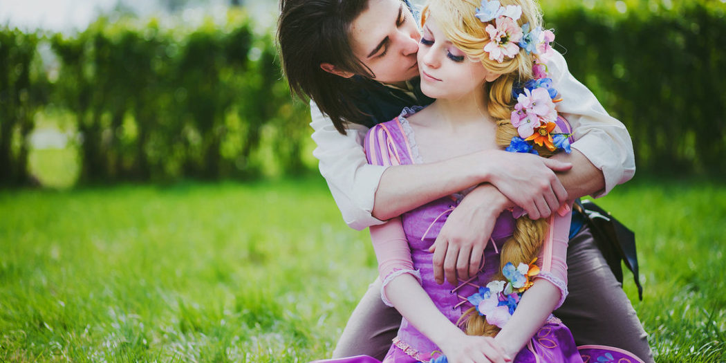 Twisted Princess: 32 Hottest Photos of Rapunzel Tangled Cosplay ...