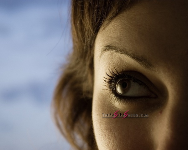 Tips To Avoid Raccoon Eyes - TheFastFashion.com